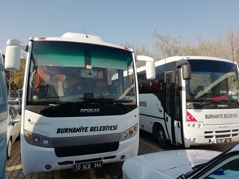 Edremit ve Burhaniye Belediyeleri Akın'ın Mitingine Partilileri Taşımış ...